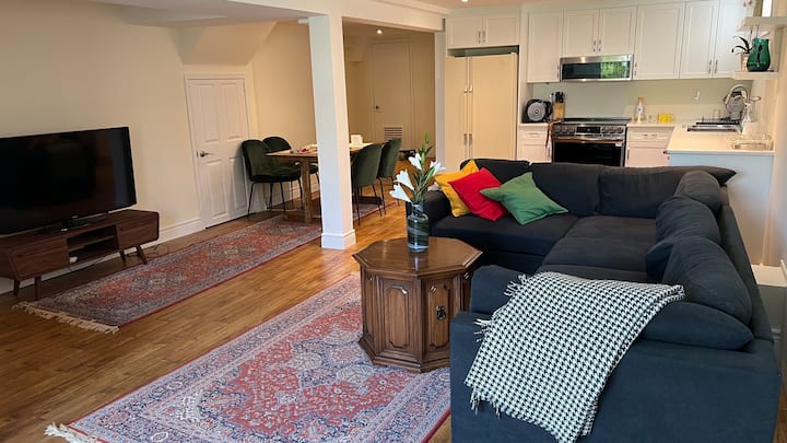 2 Bedroom Guest House In North Of Toronto - Toronto