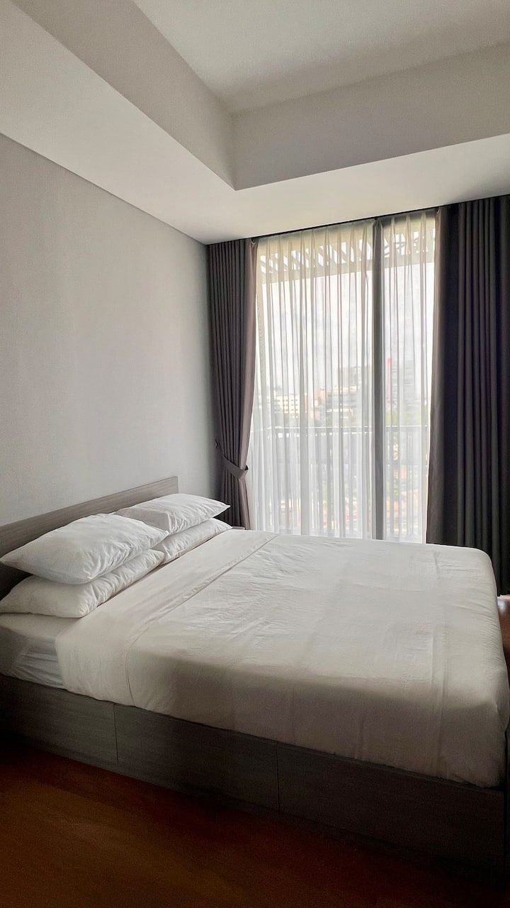 Cozy & Modern Cave Overlooking The Resort Pool - 