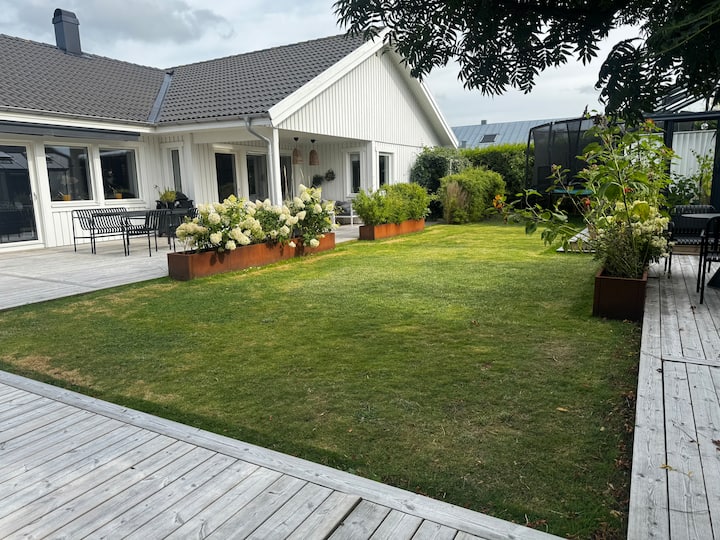 Close To The Ocean In Träslövsläge - Varberg