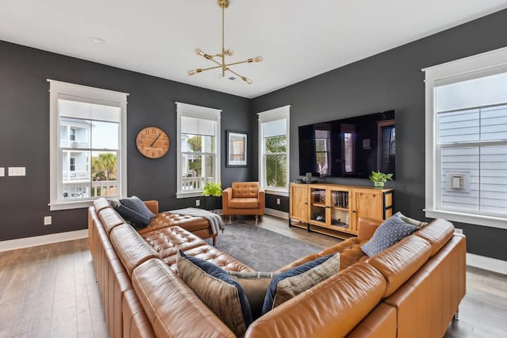 Charleston Island Living - Charleston, SC