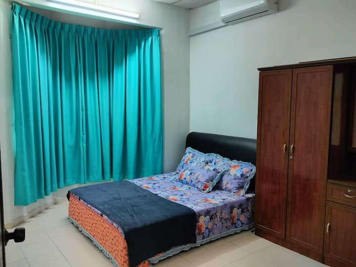 Homestay Permata Empayar Rizqi - Masjid Tanah