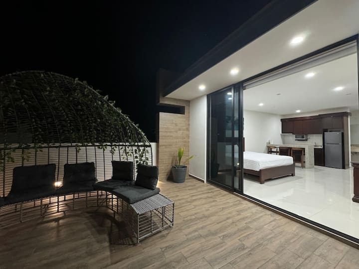 Para Grupos Grandes, Cerca De Malecón - Mazatlán