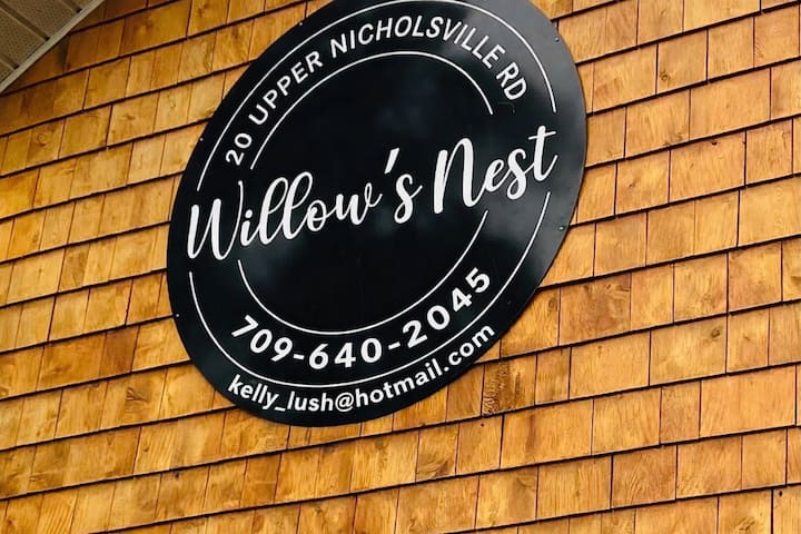 Willow’s Nest-studio Apartment - Deer Lake