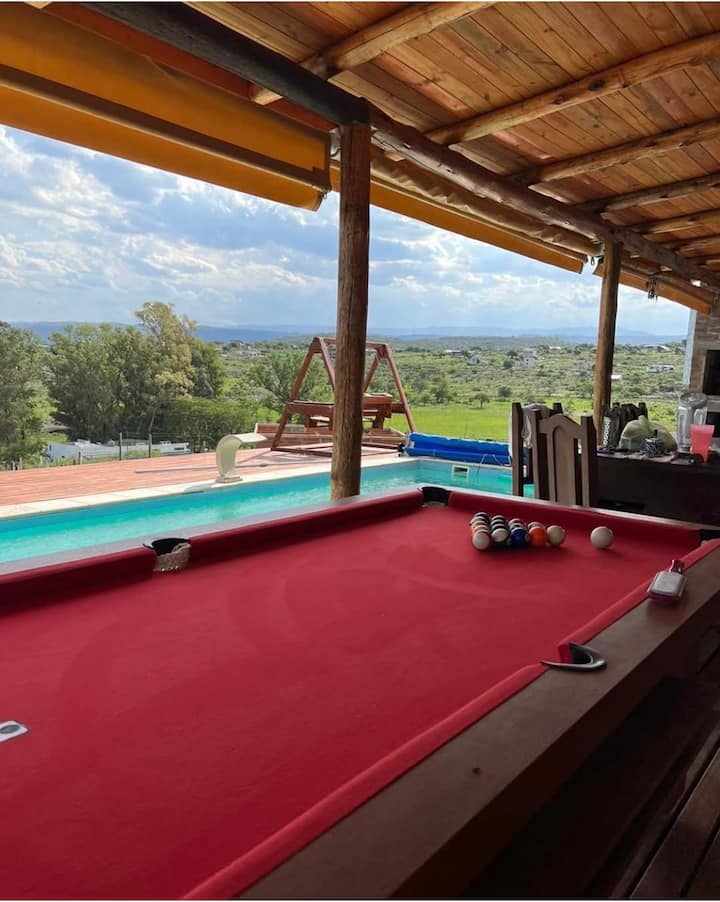 Casa Con Vista 360 A La Montaña Con Pileta - Cosquín