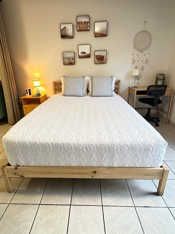 Villa Larimar 1 Boho Escape Near Beach &Town Plaza - Rincón