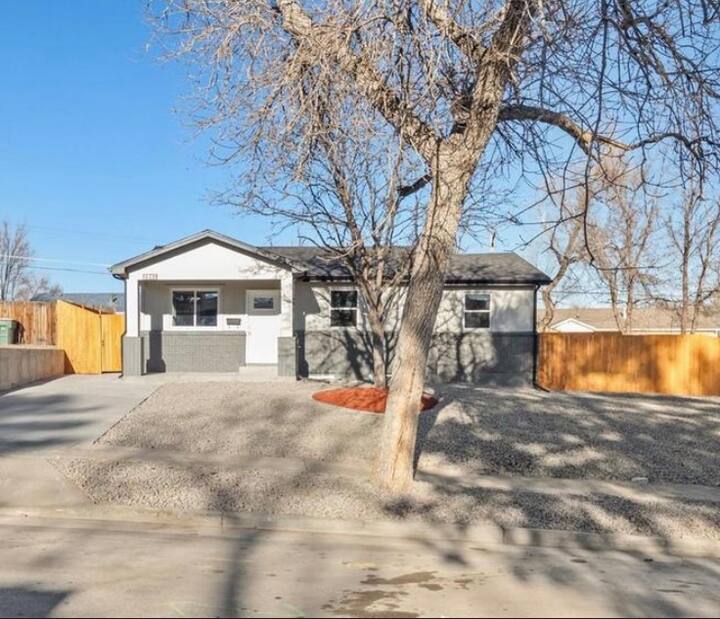 Private 1bd/1ba, Full Ktchn, W/d, Bsmt Suite - Thornton, CO
