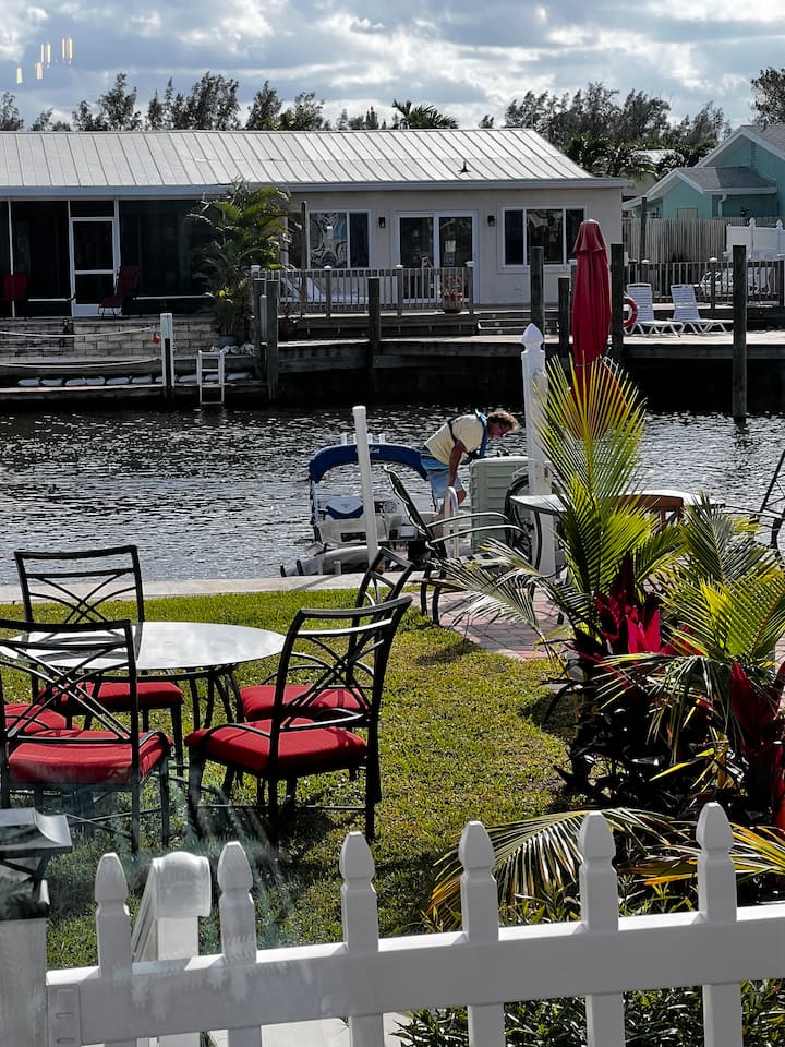 Beach House Nancy - Jensen Beach, FL
