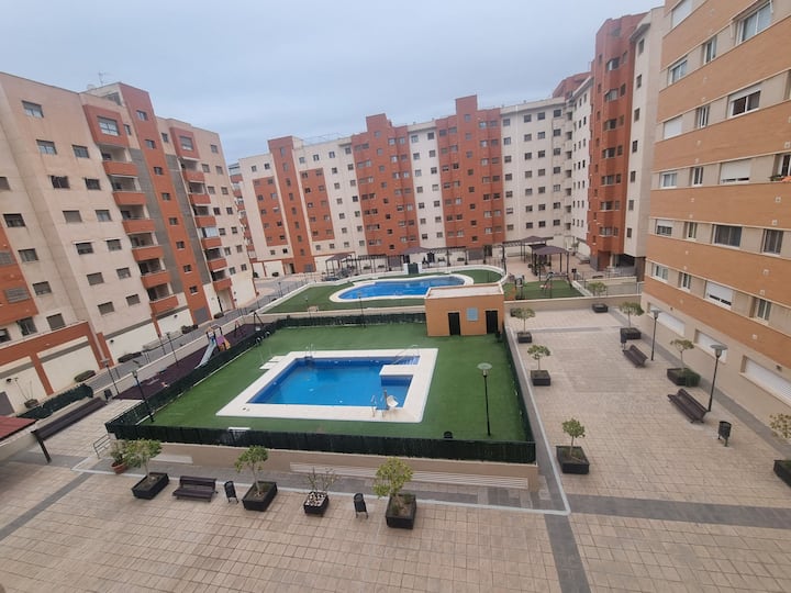 Vivienda Con Piscina - Málaga