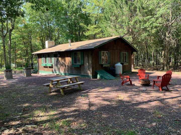 Cabin Retreat 2bed 2bath - 15 Minutes To Skiing - Albrightsville, PA