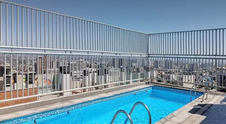 Excelente Vista A Pasos De Providencia Y Piscina - Santiago