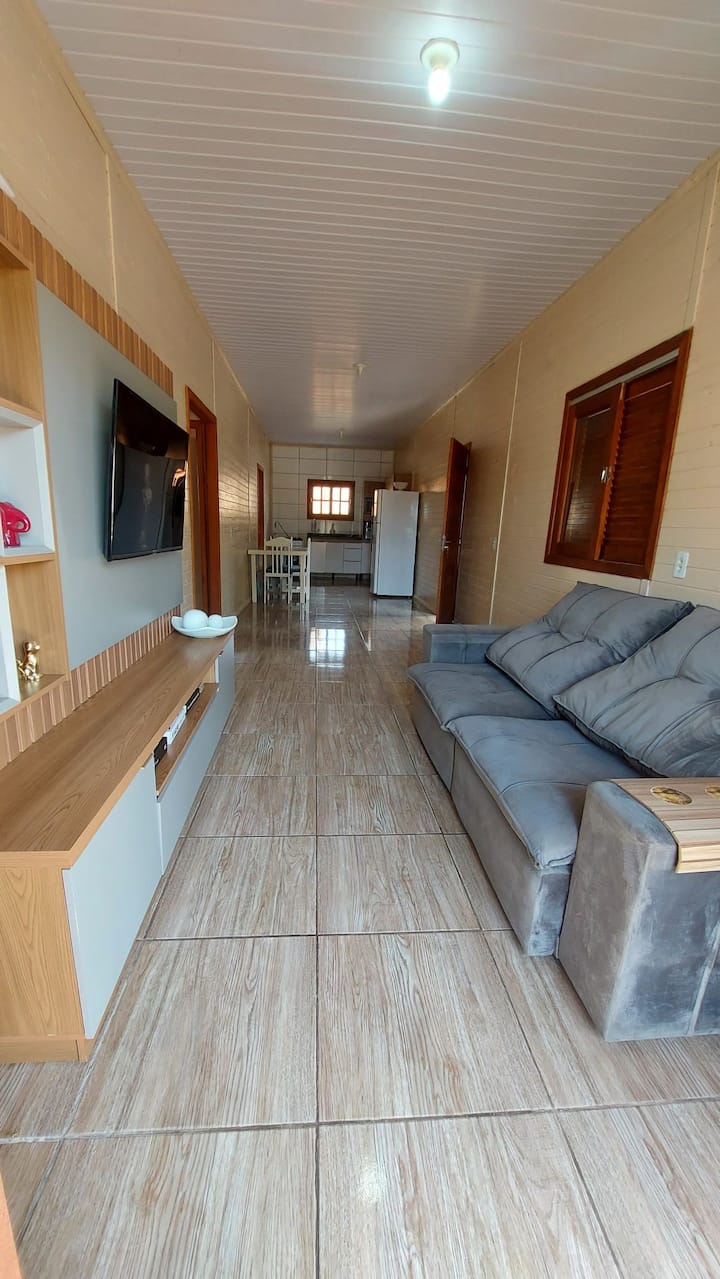 Aluga-se Um Quarto Em Torres-rs. - Torres