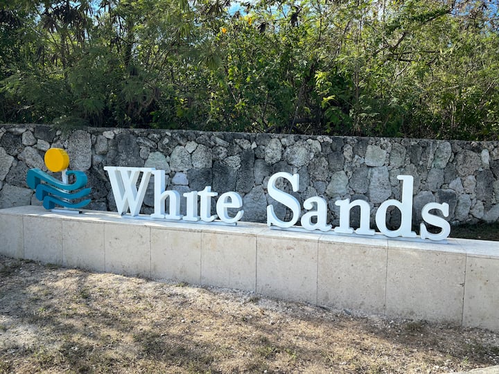 White Sand Beach – Private Access + Free Shuttle - Punta Cana