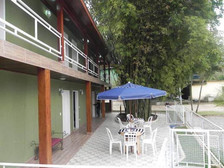 Pousada The Garden Club - Apto 2 - São José dos Campos