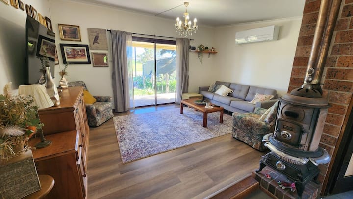 La Farm - Cosy Farmhouse Sanctuary. - Aldinga
