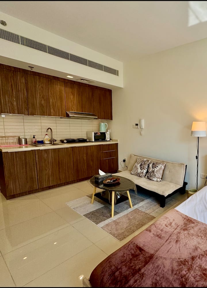 L Studio Panoramic Poolview | Steps Alzahiya Mall - Sharjah