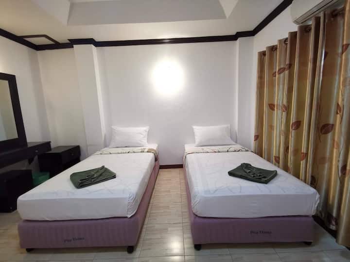 Ploy Talay , Standard Samed Island - サメット島