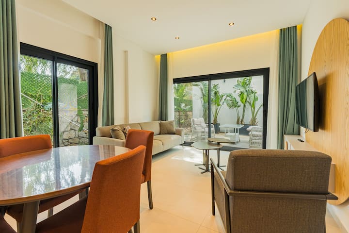 * *Solt Suites 6* Denize Sıfır | Havuz | ÖZel Plaj - Akyarlar