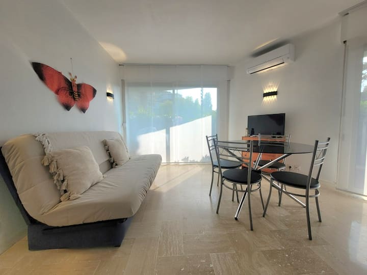 T2 Avec Terrasse Et Piscine - Mandelieu-la-Napoule