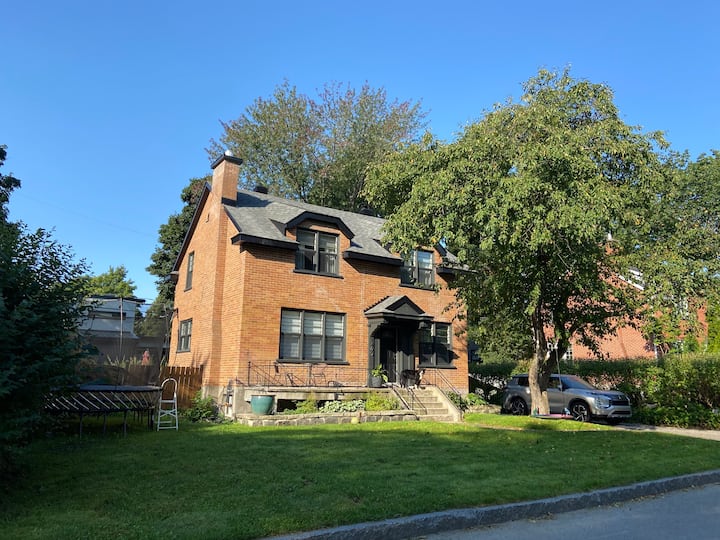 La Maison De Suzana, Piscine - Idéal Pour Famille - Québec