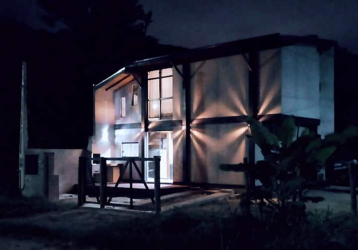 Tiny House Na Praia Do Mariscal - Bombinhas