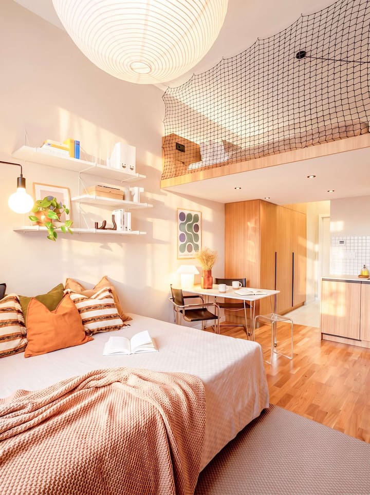 Turnkey | Two Level Charles Square Studio Ii - Prague