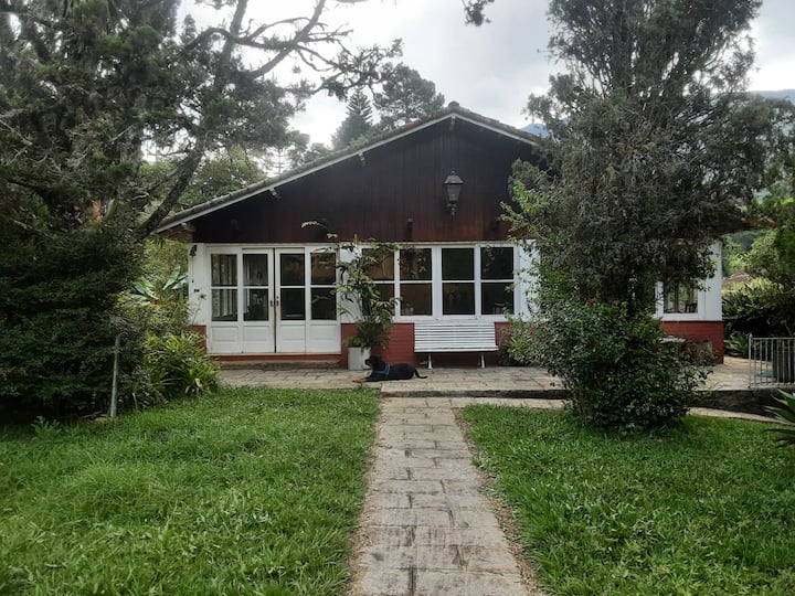 Sitio Com Piscina E Riacho - Petrópolis