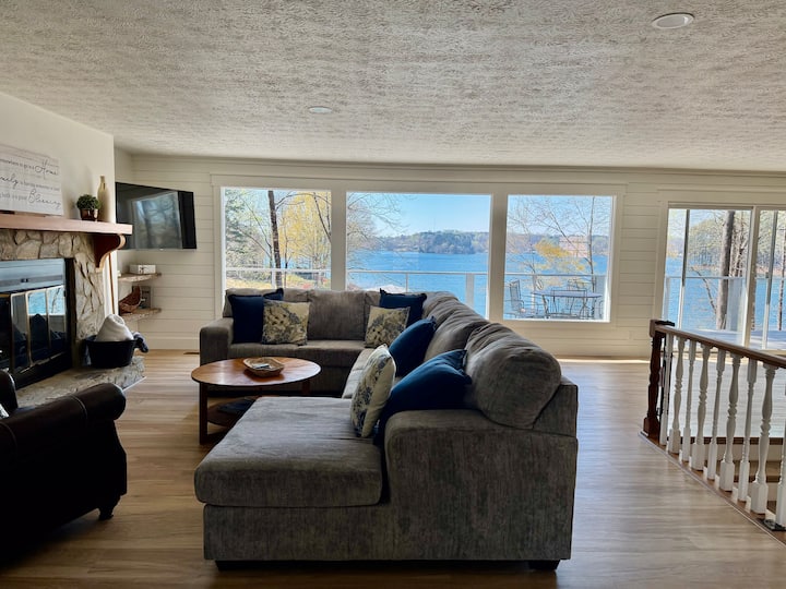 Lake Front Home With Dock "Lake Keowee Retreat" - Seneca, SC