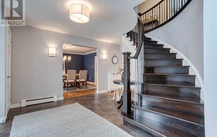 Custom Home And Quiet Place - Belleville, Canada