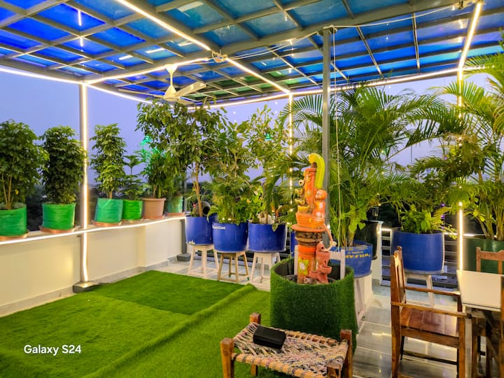 Choudhary White House 4four Bedrooms Cozy Homestay - Udaipur