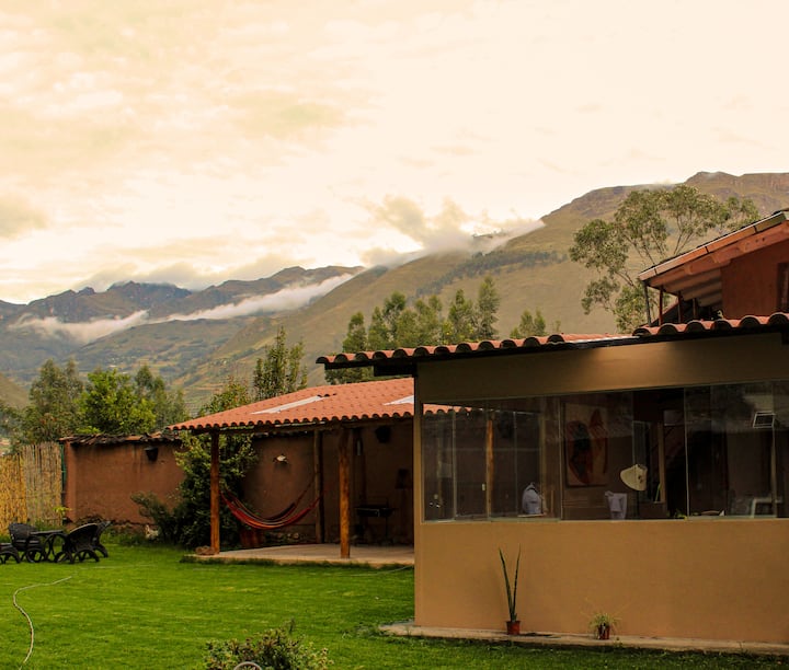 Casa En Calca Con Amplia áRea Verde. - Calca