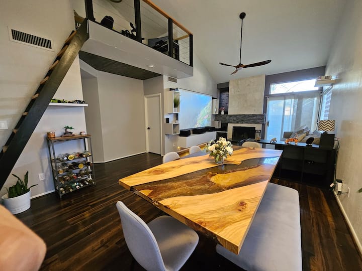 Peaceful Living In Every Room - Tempe, AZ