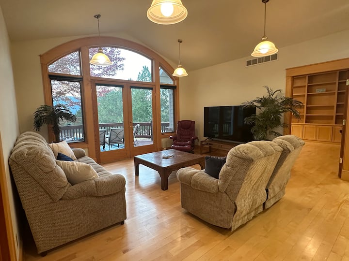 Da Beach House - Missoula, MT