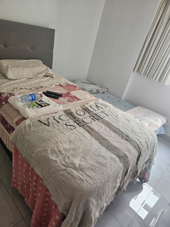 Habitación - San Miguel, Lima. Exclusivo Mujeres. - Lima