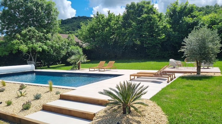 Belle Maison Avec Piscine - France