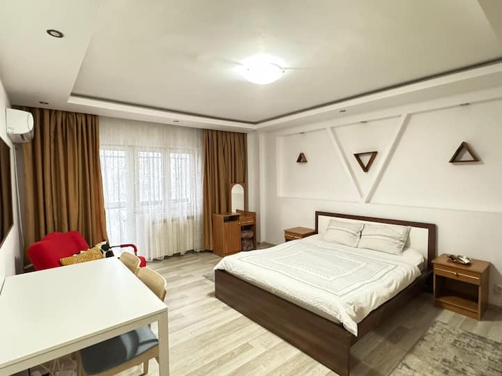 Charming And Intimate Getaway - Near Unirii Square - Bucharest