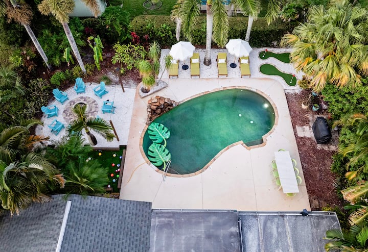 Clearwater Oasis! Heated Pool, Mini Golf And Games - Clearwater, FL