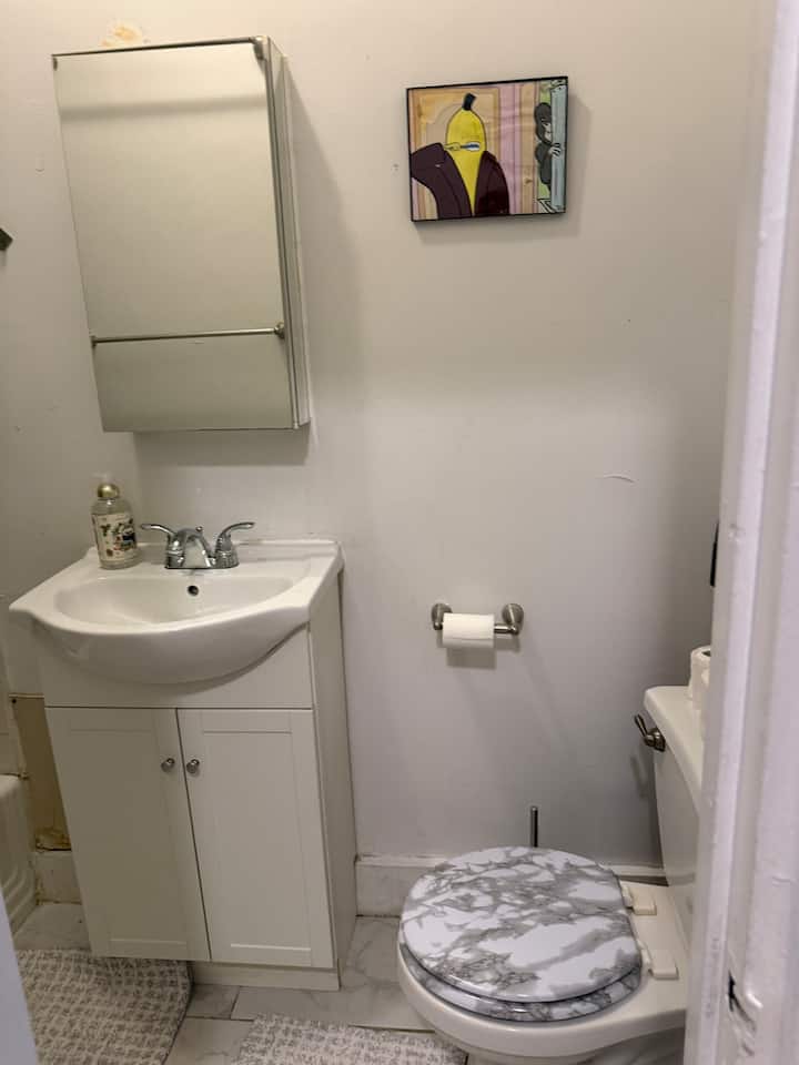Cute And Cozy Ues 2 Bedroom - New York