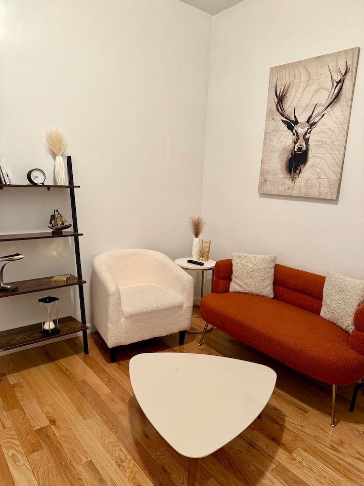 Cute And Cozy Ues 2 Bedroom - New York, NY
