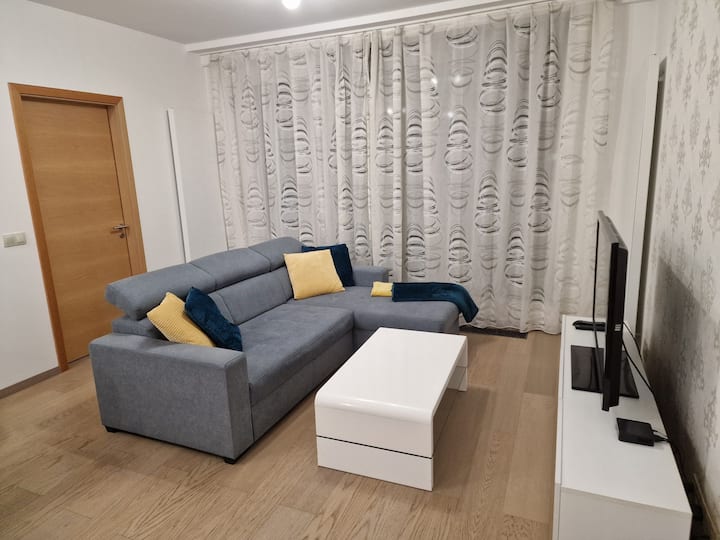 Panorama City Stylish Suite With Free Parking - Bratislava