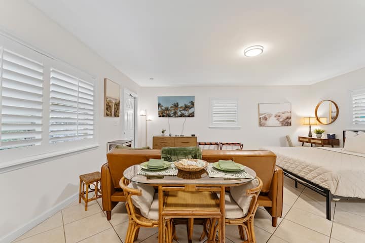 Unit B-upgraded-private Back Yard-walk To Downtown - Stuart, FL