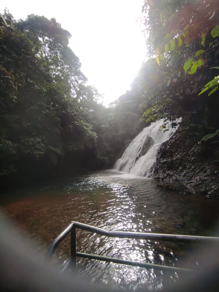 Escapada Con Cascada Privada - Pedro Vicente Maldonado