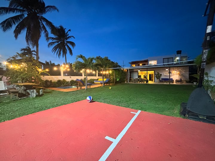 Entire Villa In An Exclusive Area - San Andrés