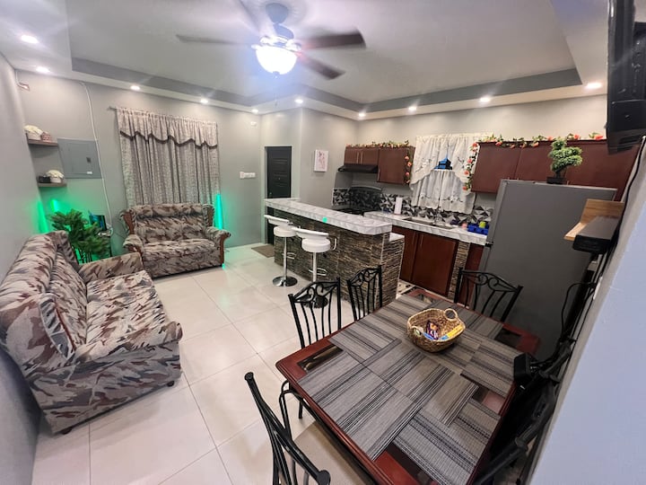 Cozy Sanctuary In Cunupia. - Trinidad and Tobago
