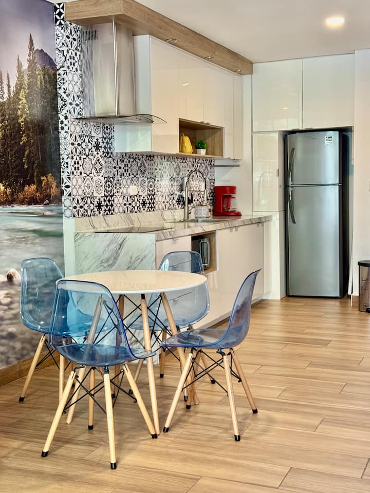 Dept Downtown Mty City, Cintermex - San Pedro Garza García