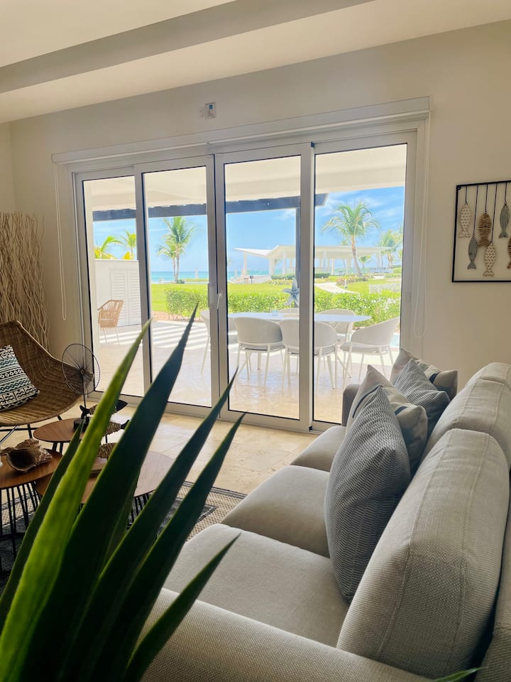 Cozy Tsi Sunset W/ Private Beach Access! - Punta Cana