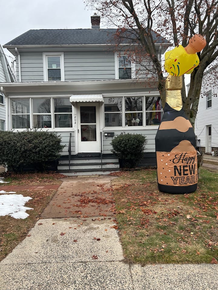 Cozy Bedroom Near The Beach. - Suffolk County, NY