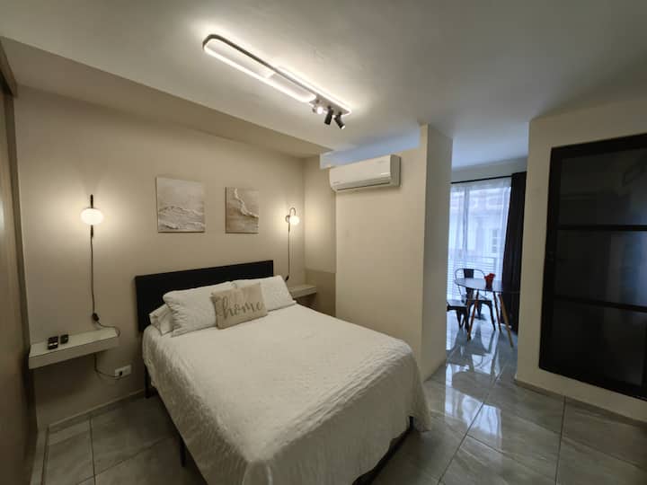 Departamento Céntrico Nuevo Con Balcón Y Clima. - Xalapa