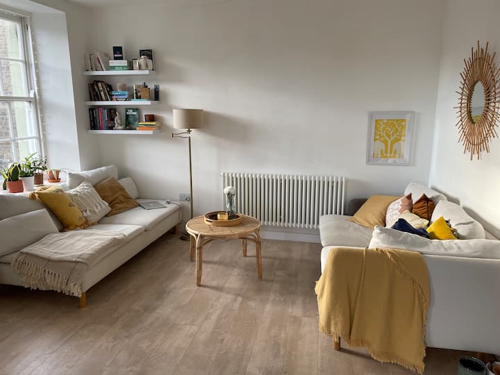 Boho Beach Flat - Musselburgh