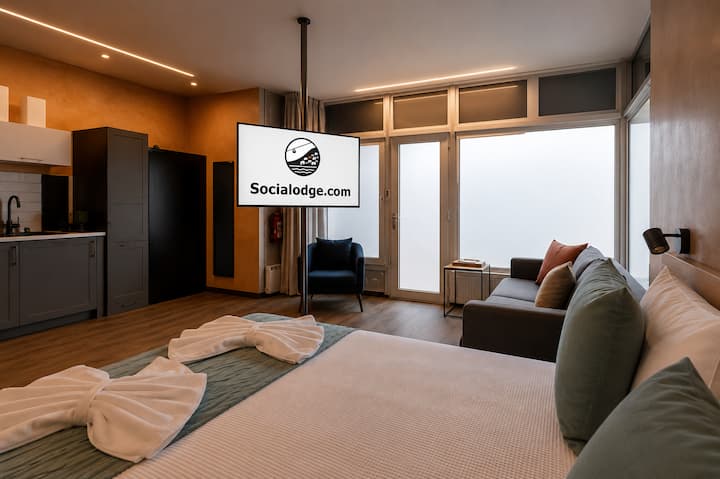 Social Lodge A  Funchal  Studio  Ac  Wifi - Madeira