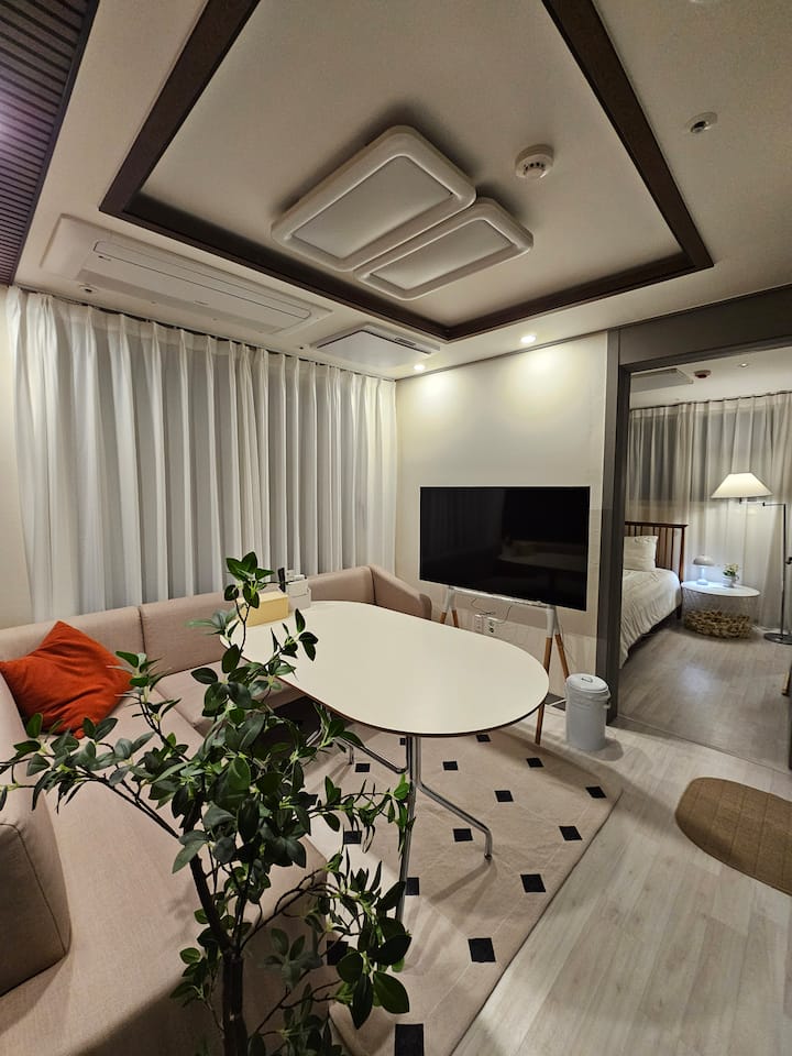 김포공항/반려견가능/방2개침대2개/신축/홍대20분/주차가능/까치산역/화곡역/엘리베이터 - Seúl